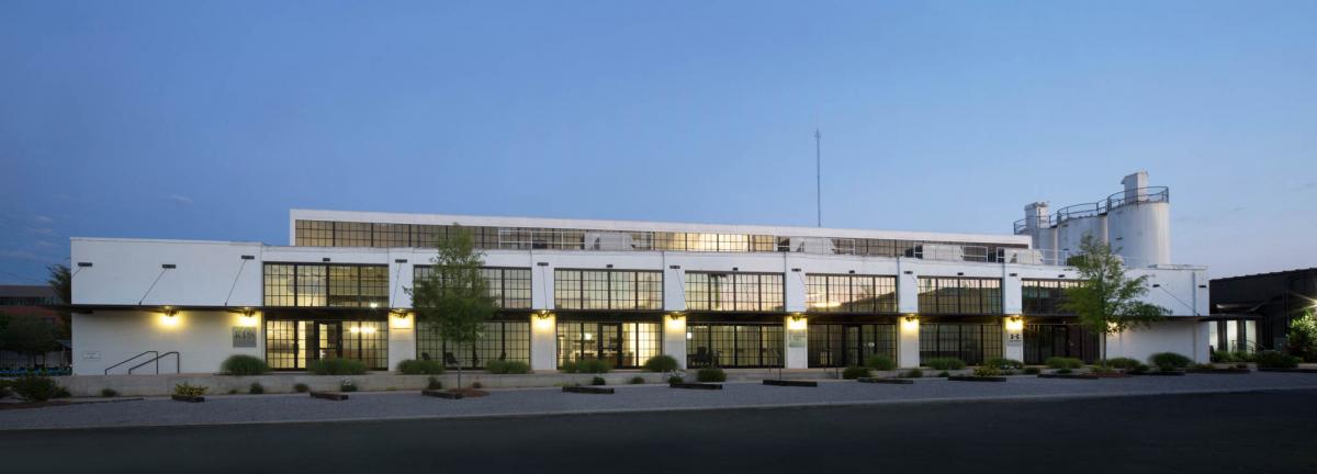 Curtain Wall vs Window Wall: What You Should Choose in 2022